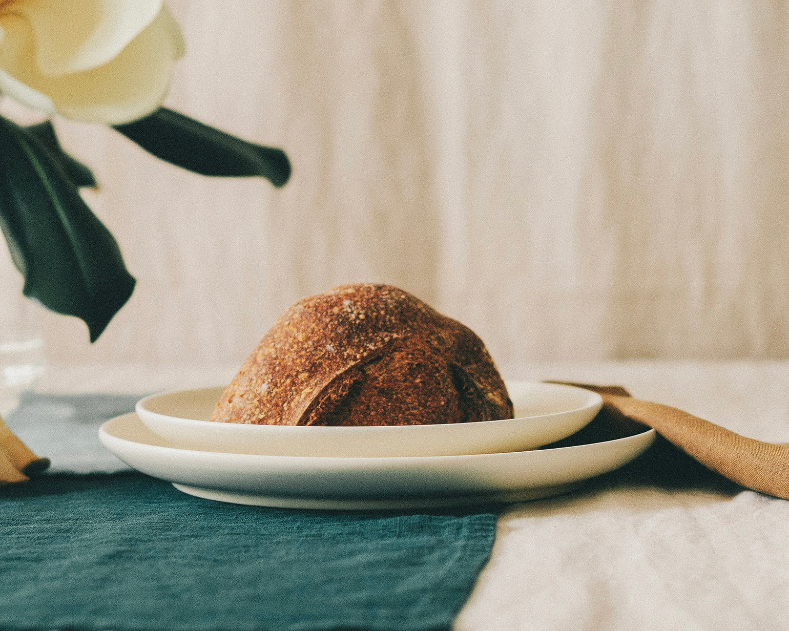 Bilancia Small Deep Bowl | Almond – R+D.LAB